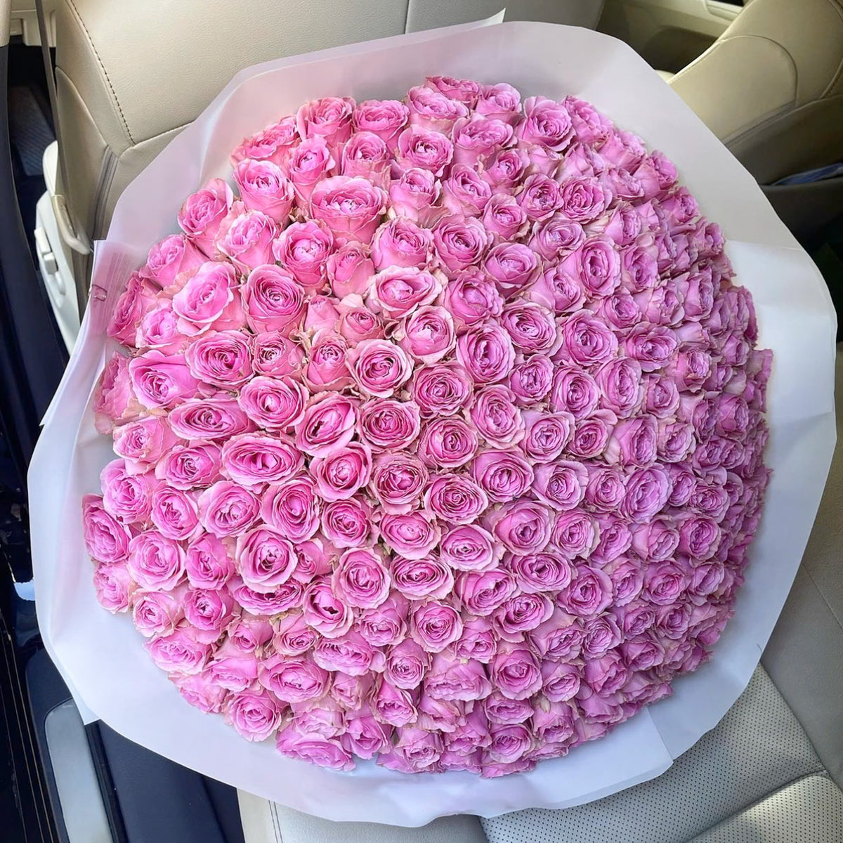 Grandiose Rose Bouquet | Ma Cherie Floral Design