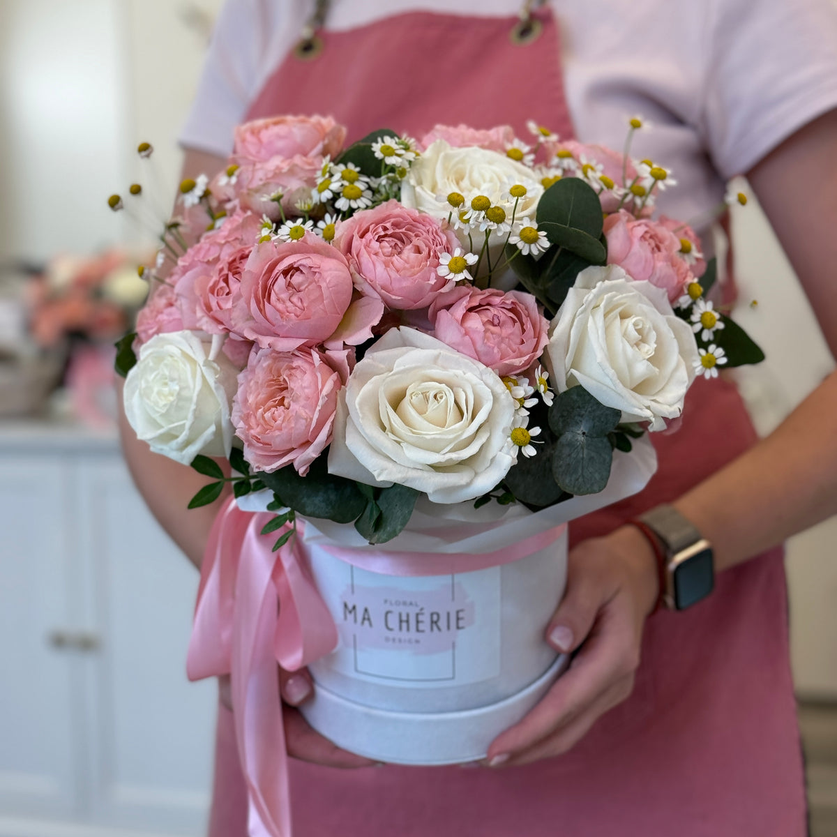 Paris Hat Box Arrangement | Ma Cherie Floral Design